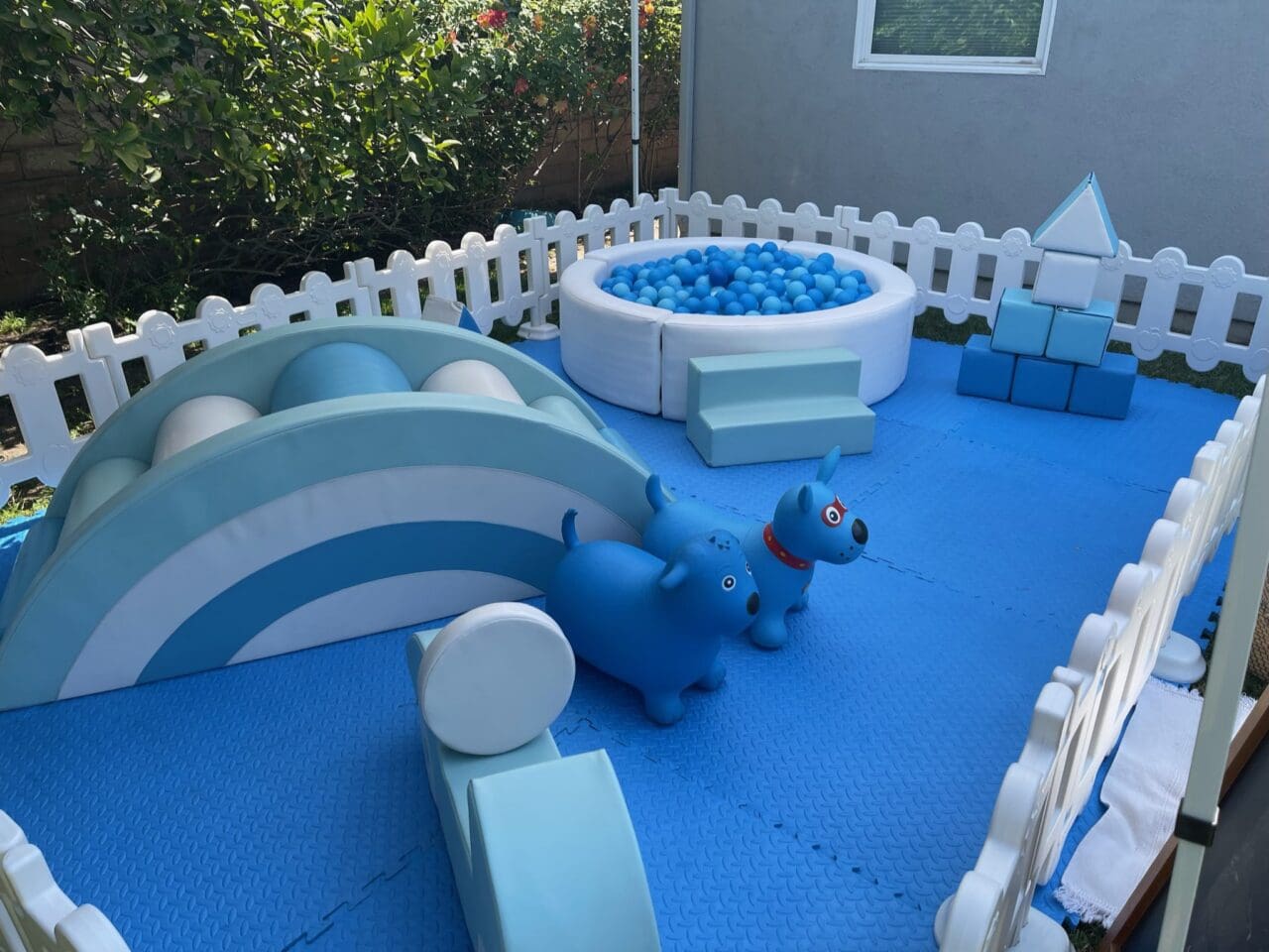 Mini blue rainbow – Soft Play LA